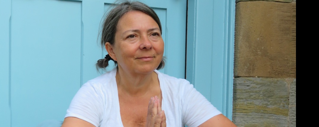 lisa woolley - Momoyoga
